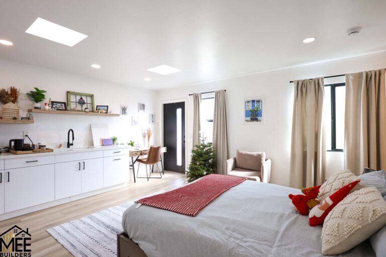 Garage Conversion – MEE Builders