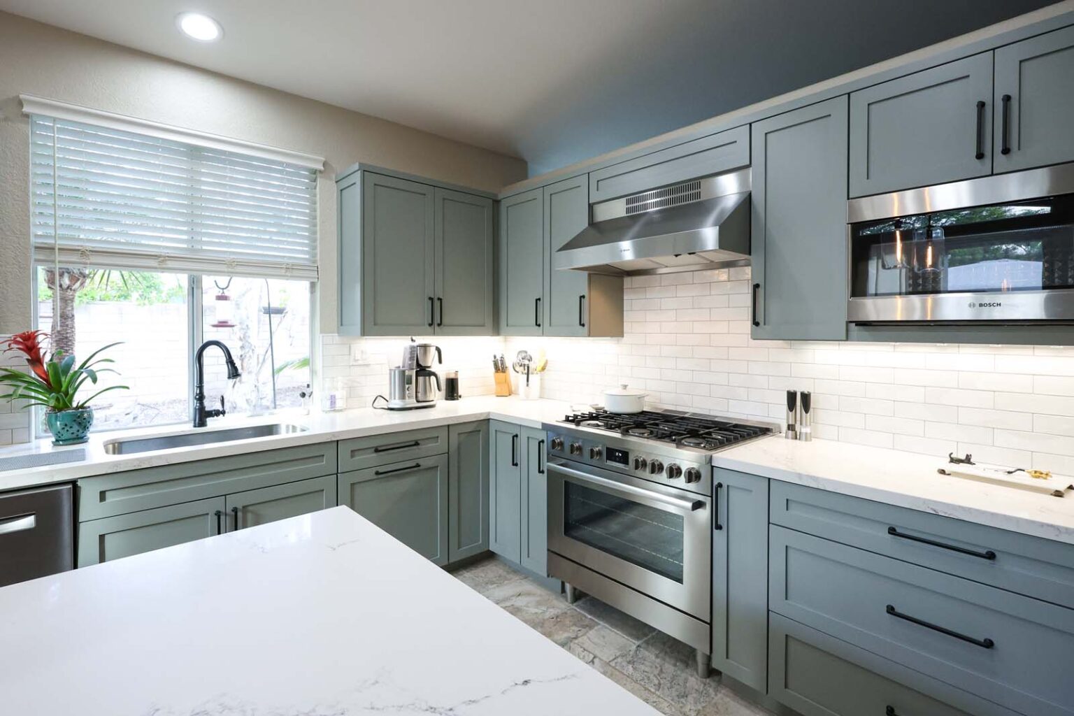Kitchen Remodeling – MEE Builders
